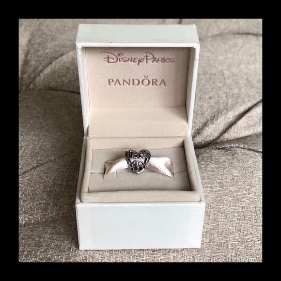 Disney | Jewelry | New In Box Disney Parks Let It Go Pandora Charm ...